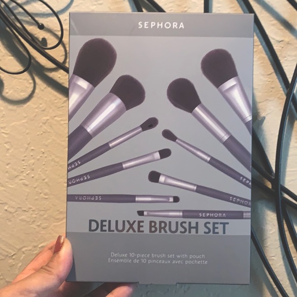 Sephora | Makeup | Sephora Deluxe Piece Brush Set With Pouch | Poshmark